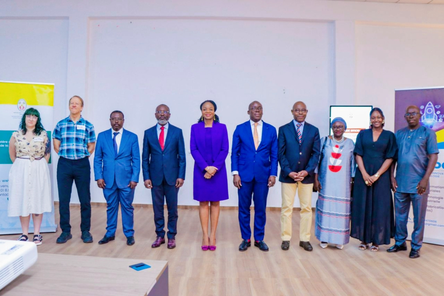 Togo wants to train 50,000 students in digital skills every year 🇹🇬👩🏾‍🎓 ...